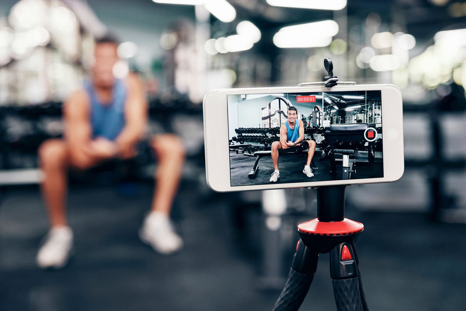 Should phones be banned from gyms? - Lockable Phone Pouch